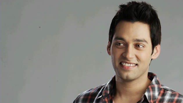 Check out full casts, real names and pictures for Zee World Iron Lady ...