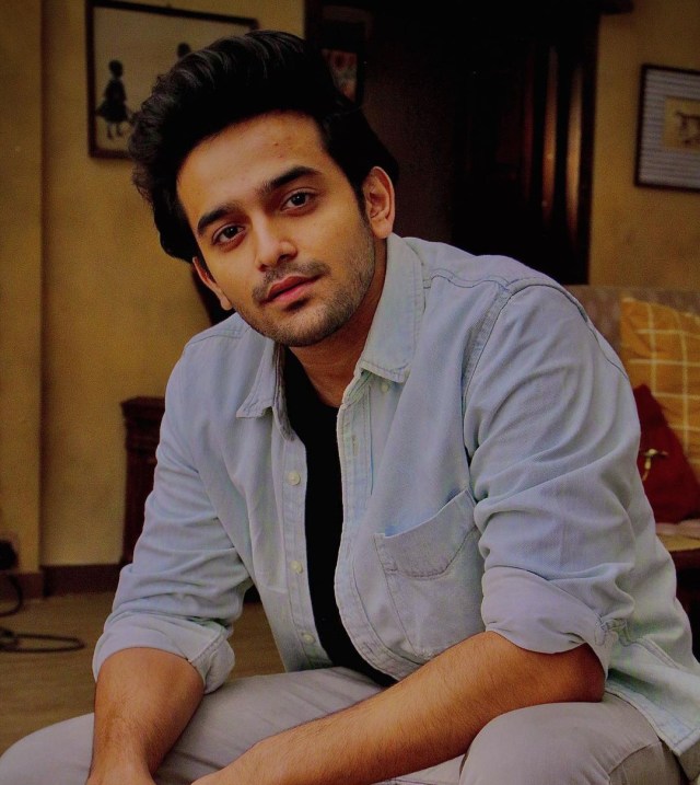 Banni Chow home delivery starlife: full story, plot summary casts ...